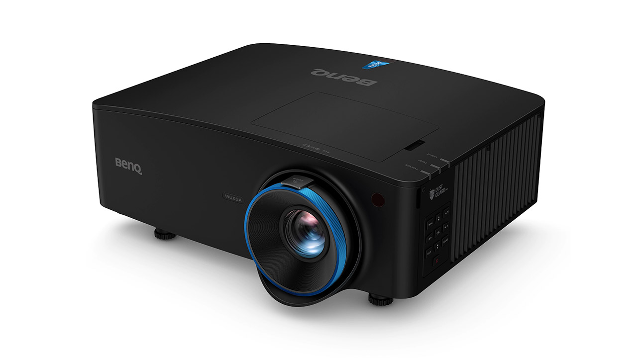 BenQ BlueCore LU935ST Laser Projector Released for Golf Simulation ...