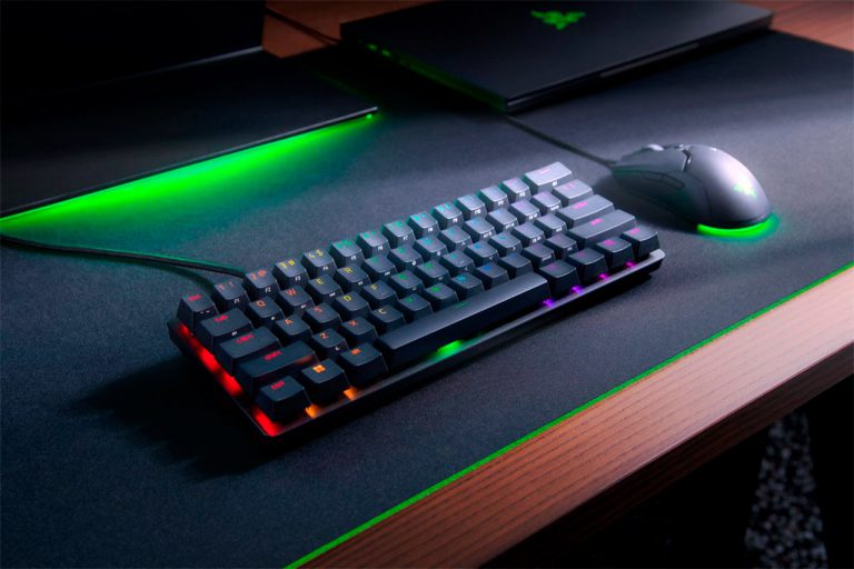 Razer Huntsman Mini Analog Gaming Keyboard Review – Big Things Come in ...