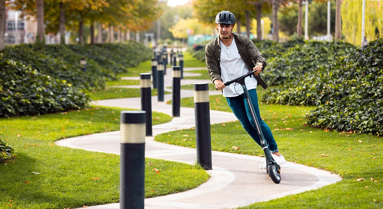 Atomi Alpha Electric Scooter Sale Announced | GamingShogun
